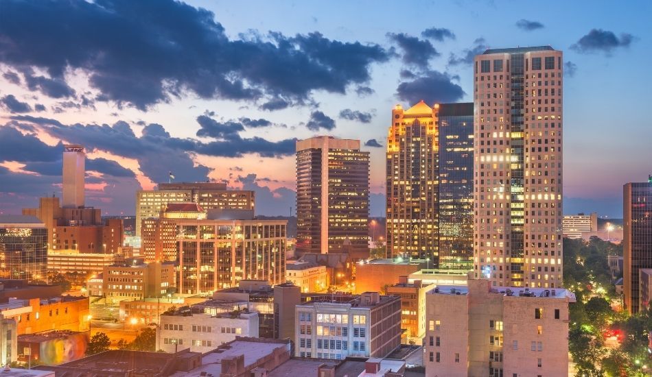 Shipping Containers for Sale in Birmingham, AL | Eveon Containers