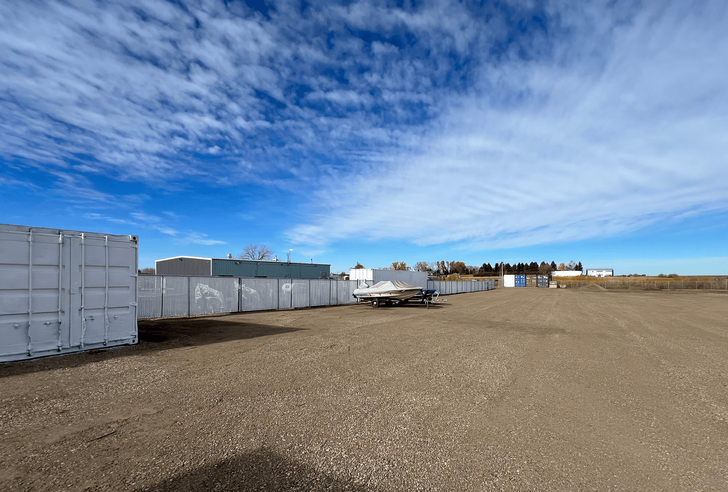 How YouTube Influencer Uses Containers | Eveon Containers